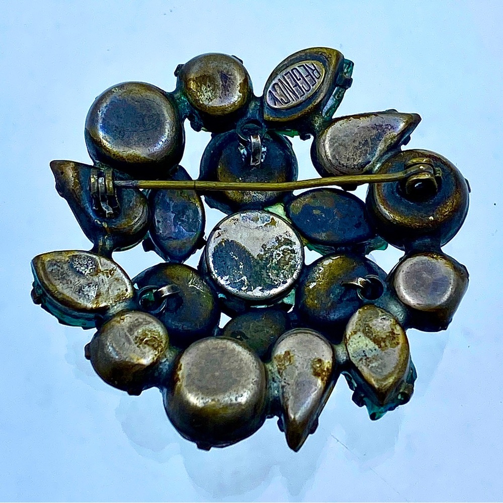 Vintage Regency Domed Brooch - Gem